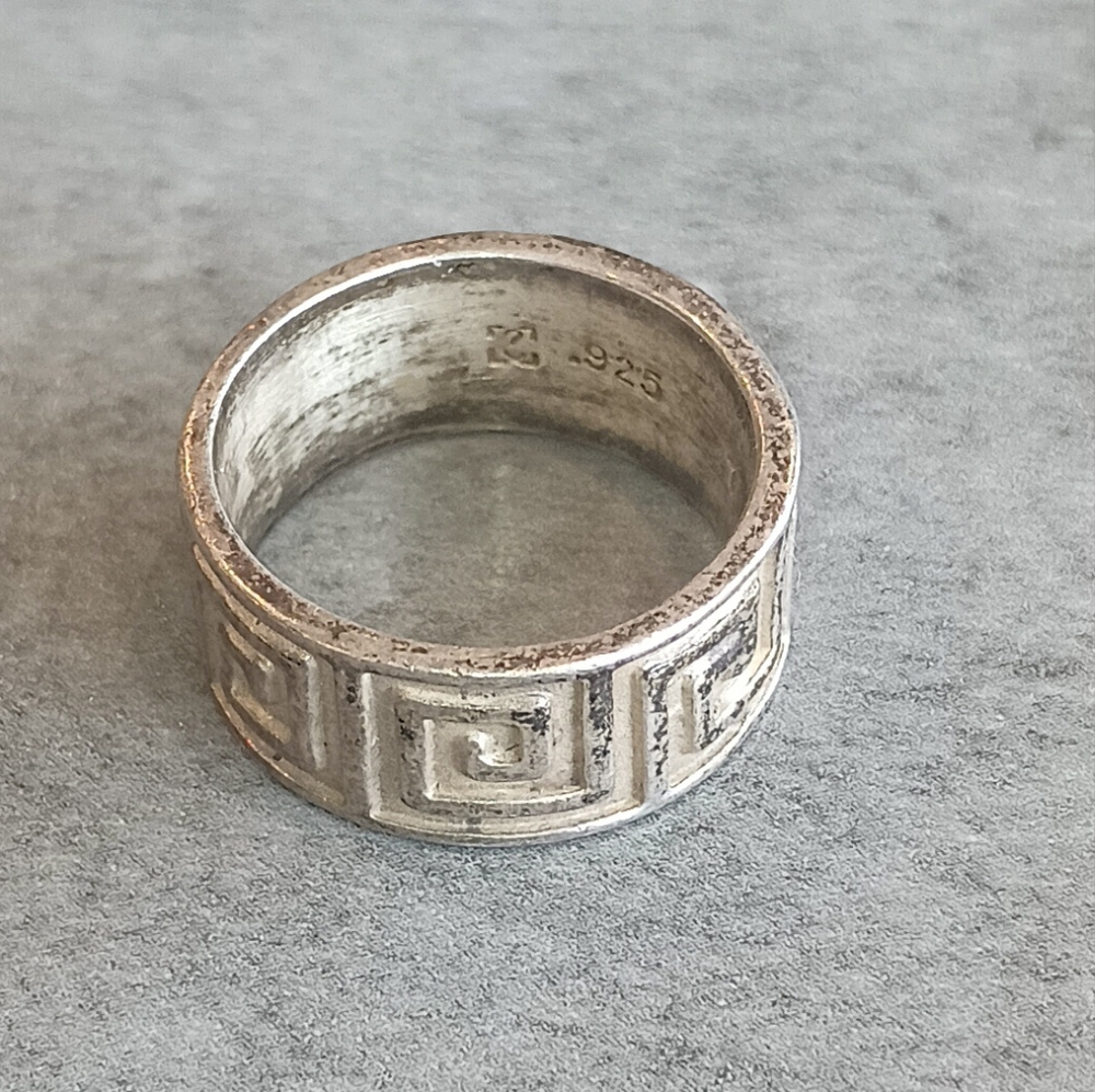 925 Sterling Silver Greek Key Bend Ring Size 7 - Gem